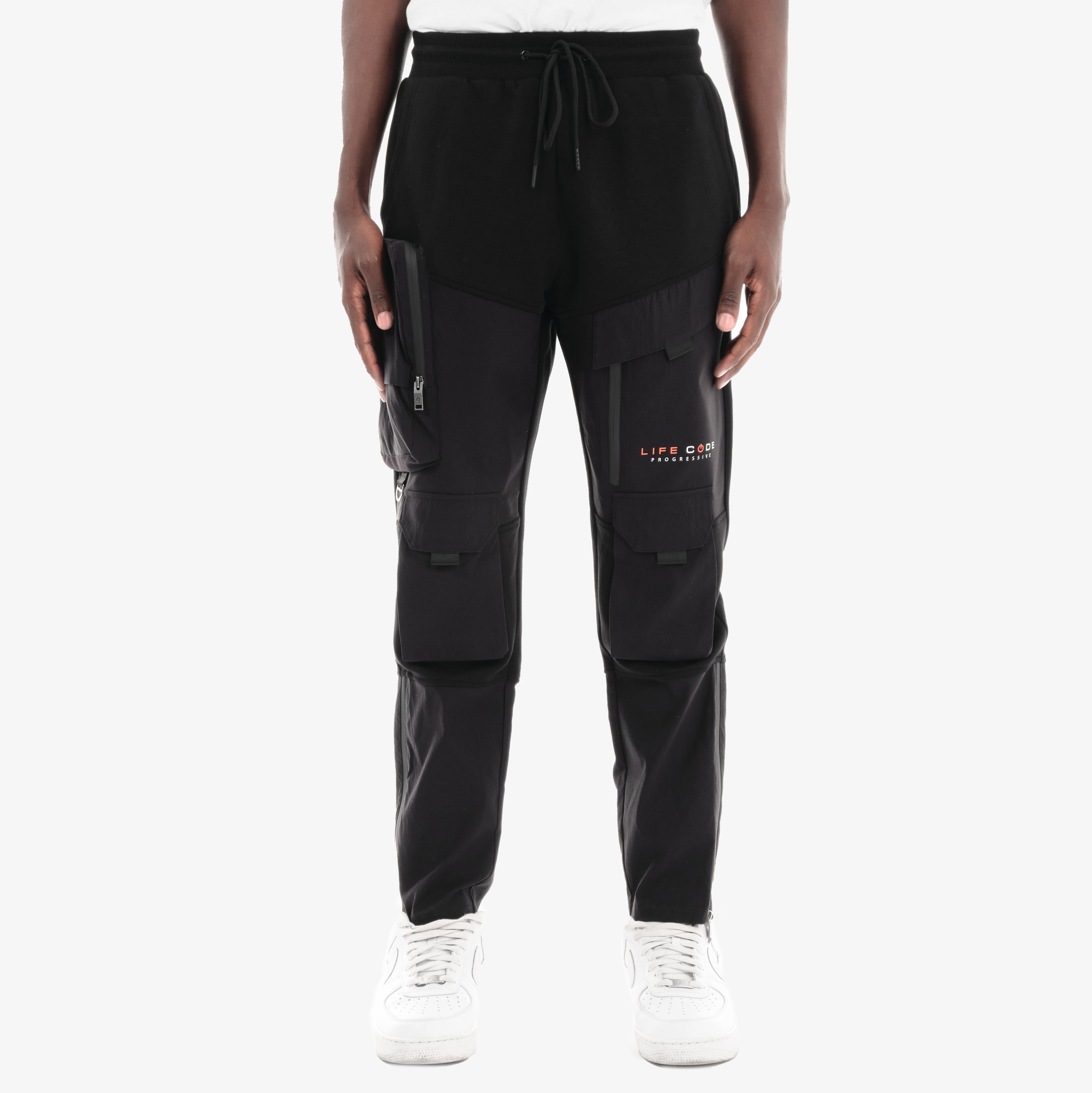 P32. BLACK UTILITY TECH FLEECE PANTS – LIFE CODE