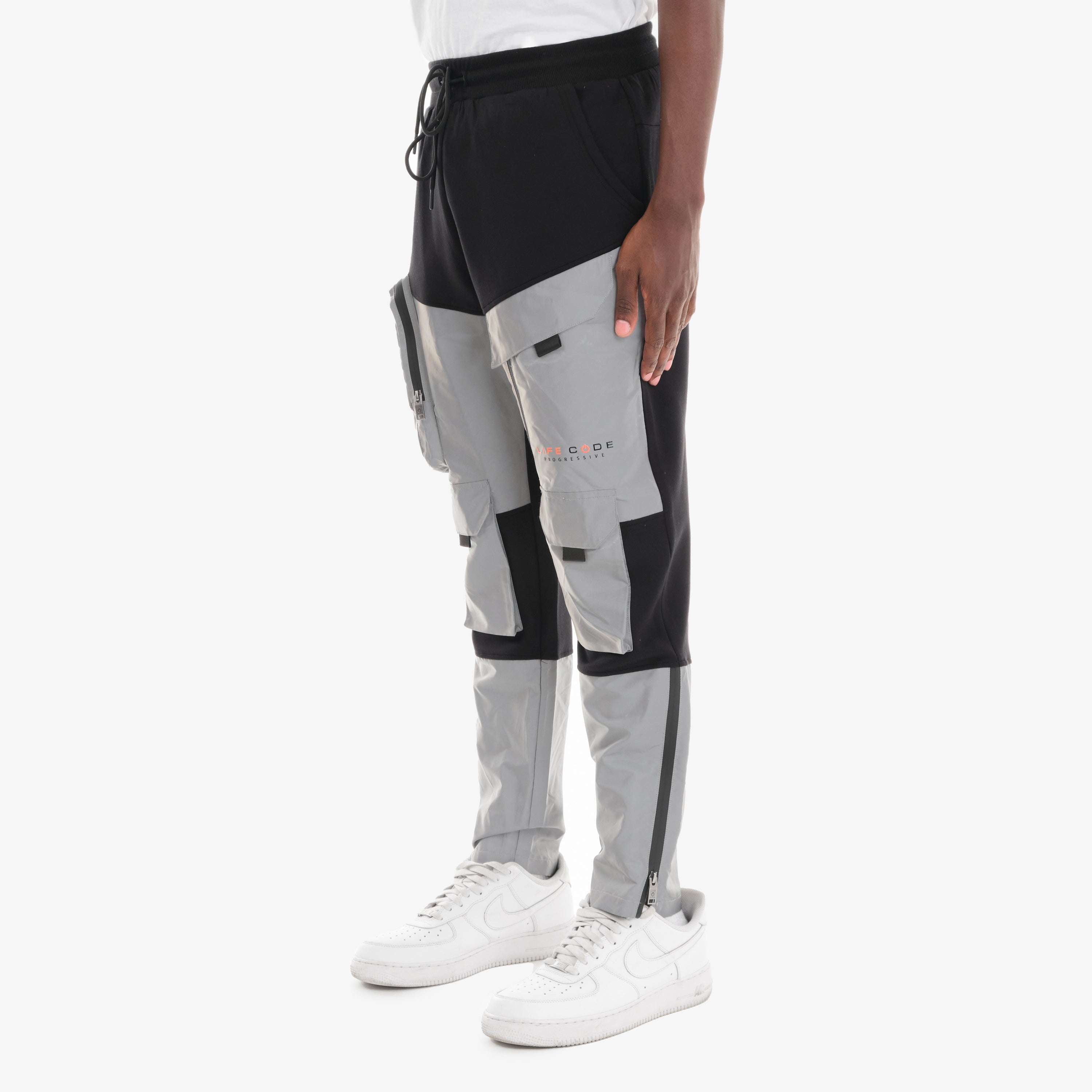 P32. SILVER REFLECTIVE UTILITY TECH FLEECE PANTS – LIFE CODE